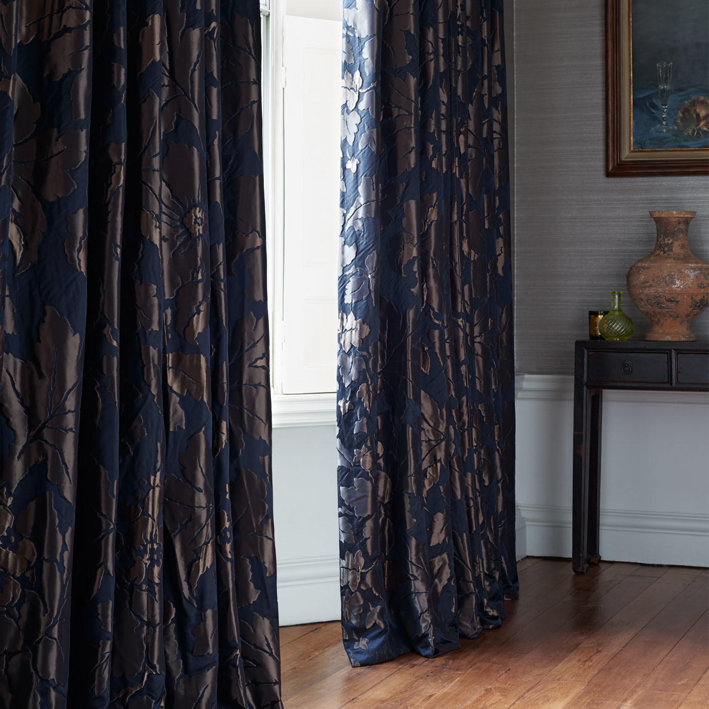 Constantina Ivory Fabric | Zoffany by Sanderson Design